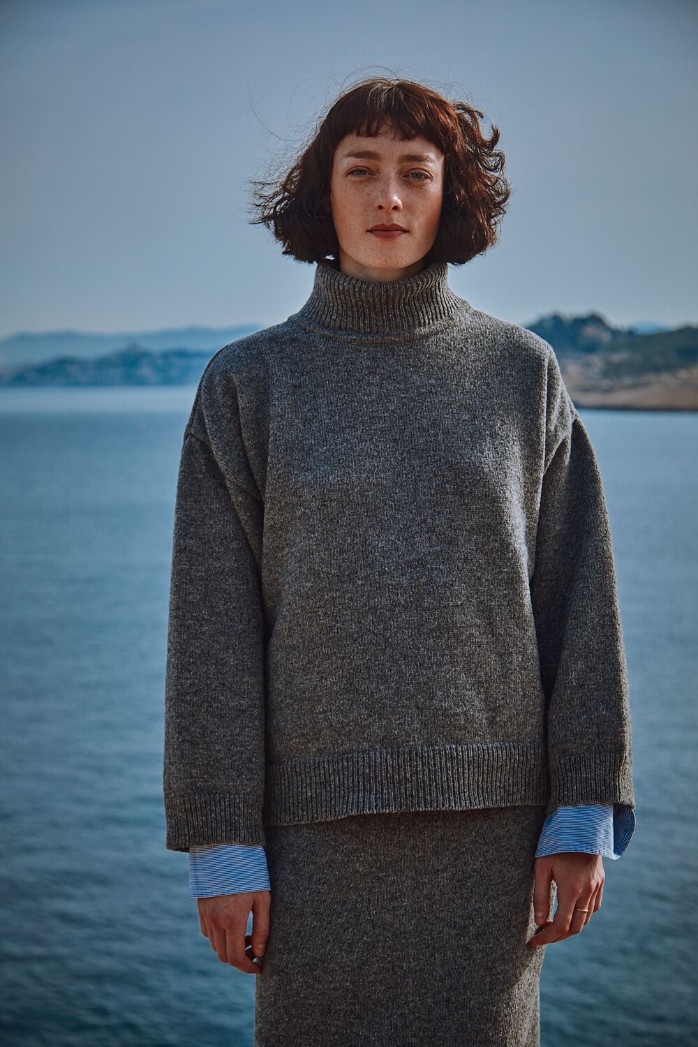 MICHELLE Lightweight Turtleneck Sweater in Merino Wool - Ash Grey | L ...
